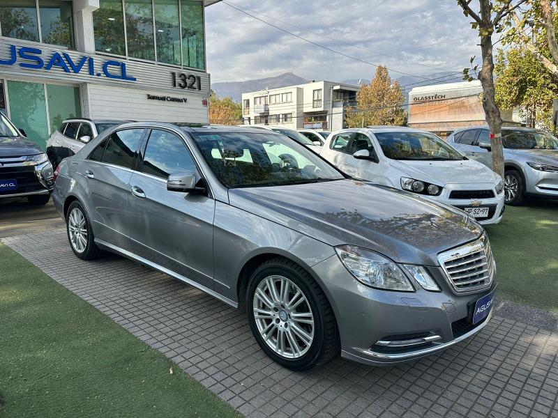 MERCEDES-BENZ E500 5.5 E 387CV 2011 387 HP / V8 (214859) - Automotora Agusavi