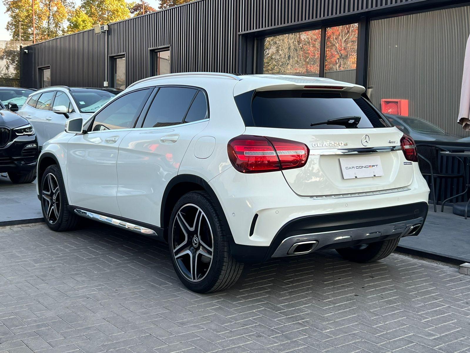 MERCEDES-BENZ GLA 220 2018 DIESEL 4MATIC (228323) - Car Concept