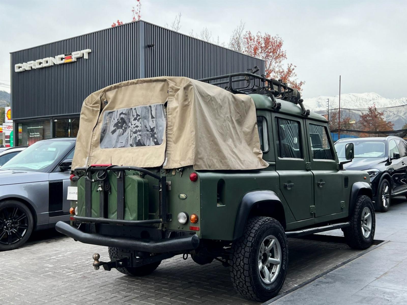 LAND ROVER DEFENDER 110 2011 DIESEL (229032) - Car Concept
