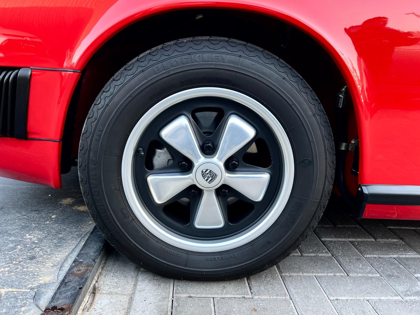 PORSCHE 911 S TARGA 2.7 1976 RESTAURADO COMPLETO (228689) - Car Concept