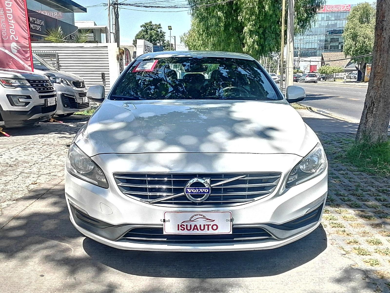 VOLVO S60 T4 Comfort 1.6 Aut 2016 (223725) - FullMotor - Automoviles Seminuevos - Autos Usados