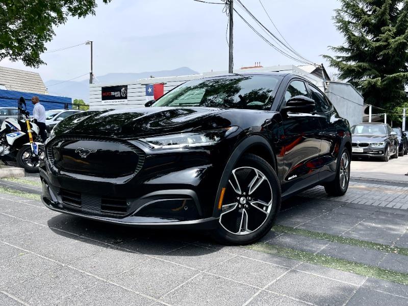 FORD MUSTANG MACH E4 ELÉCTRICO 2023 NUEVO CERO KILÓMETRO - JMD Autos