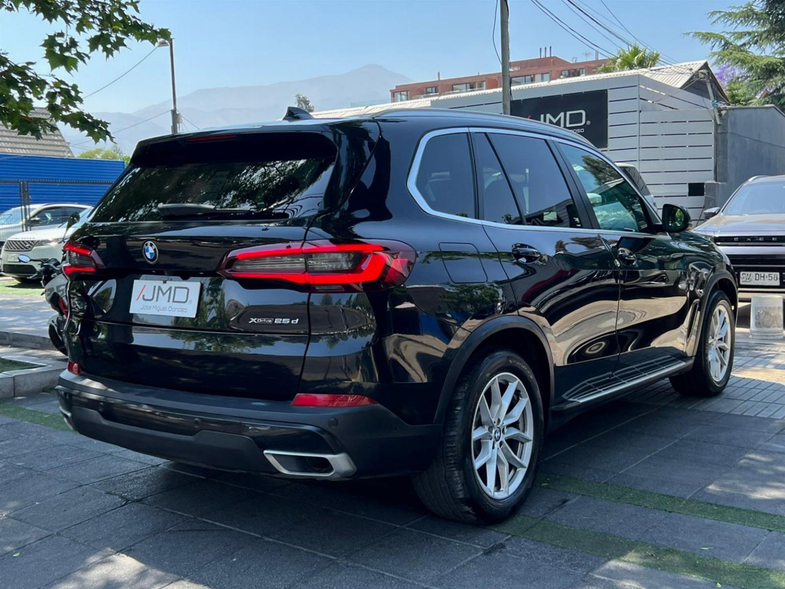 BMW X5 xDRIVE 25d 2020 MANTENIMIENTO AL DÍA UN DUEÑO - JMD Autos