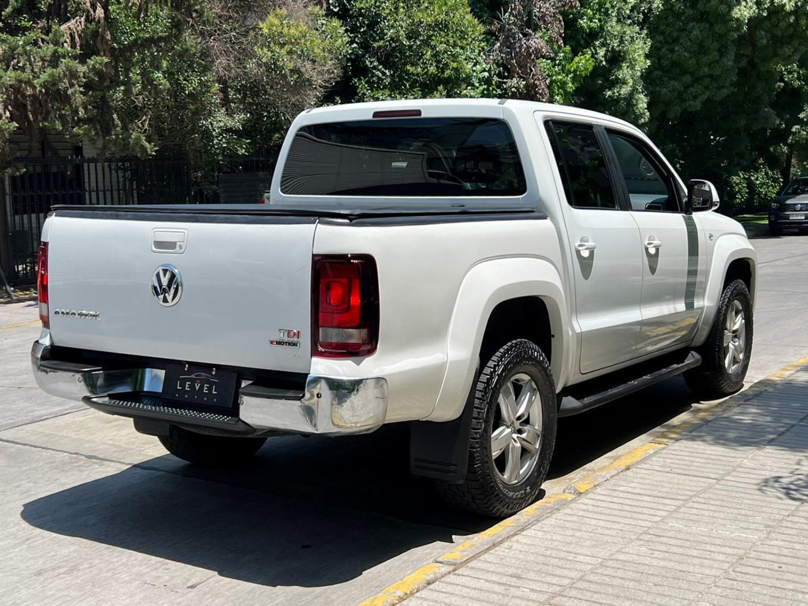 VOLKSWAGEN AMAROK HIGHLINE 2018 DIÉSEL 4MOTION (222298) - Level Autos