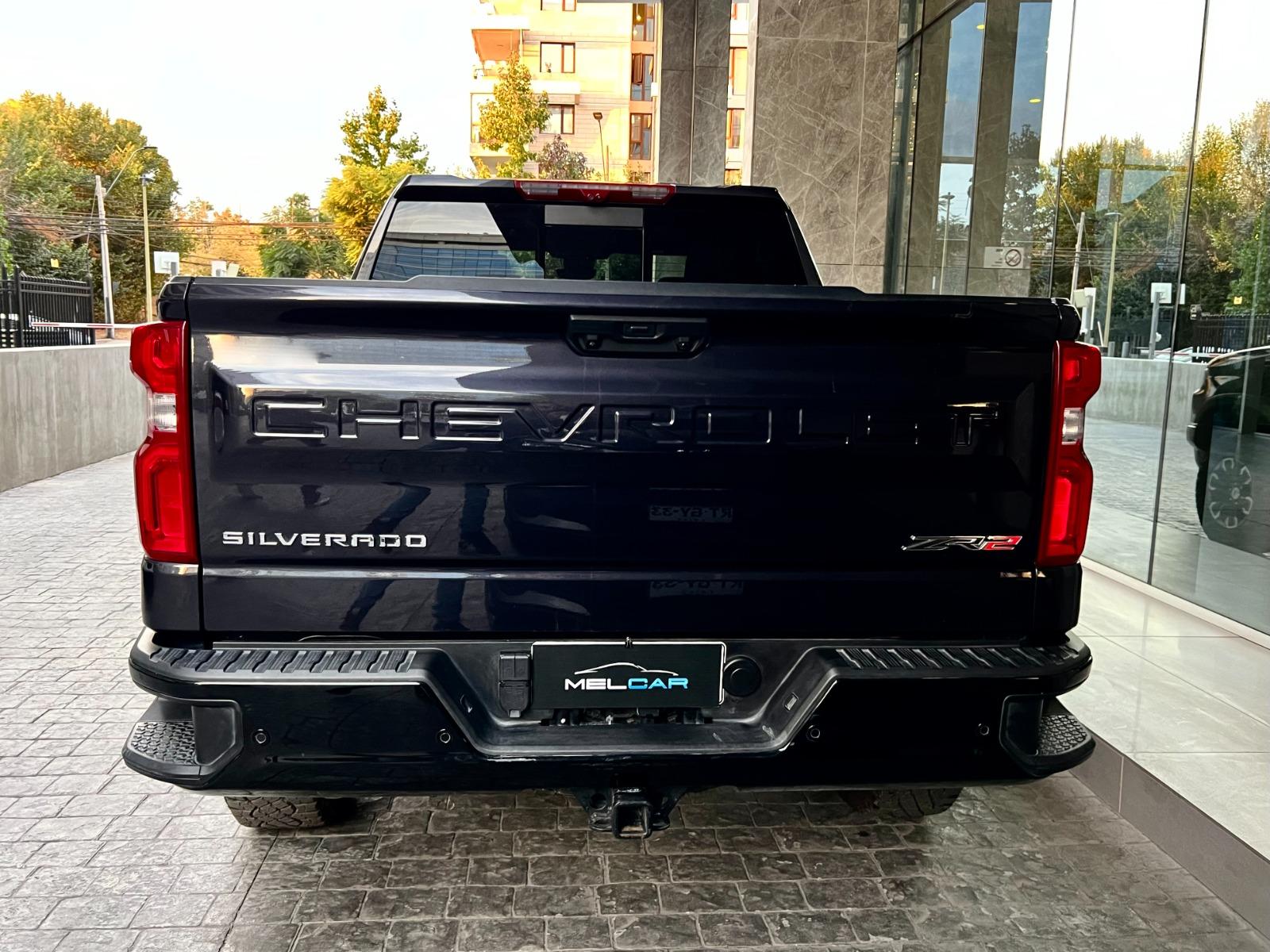 CHEVROLET SILVERADO ZR2 6.2 2024 GARANTÍA DE F (228109) - MELCAR