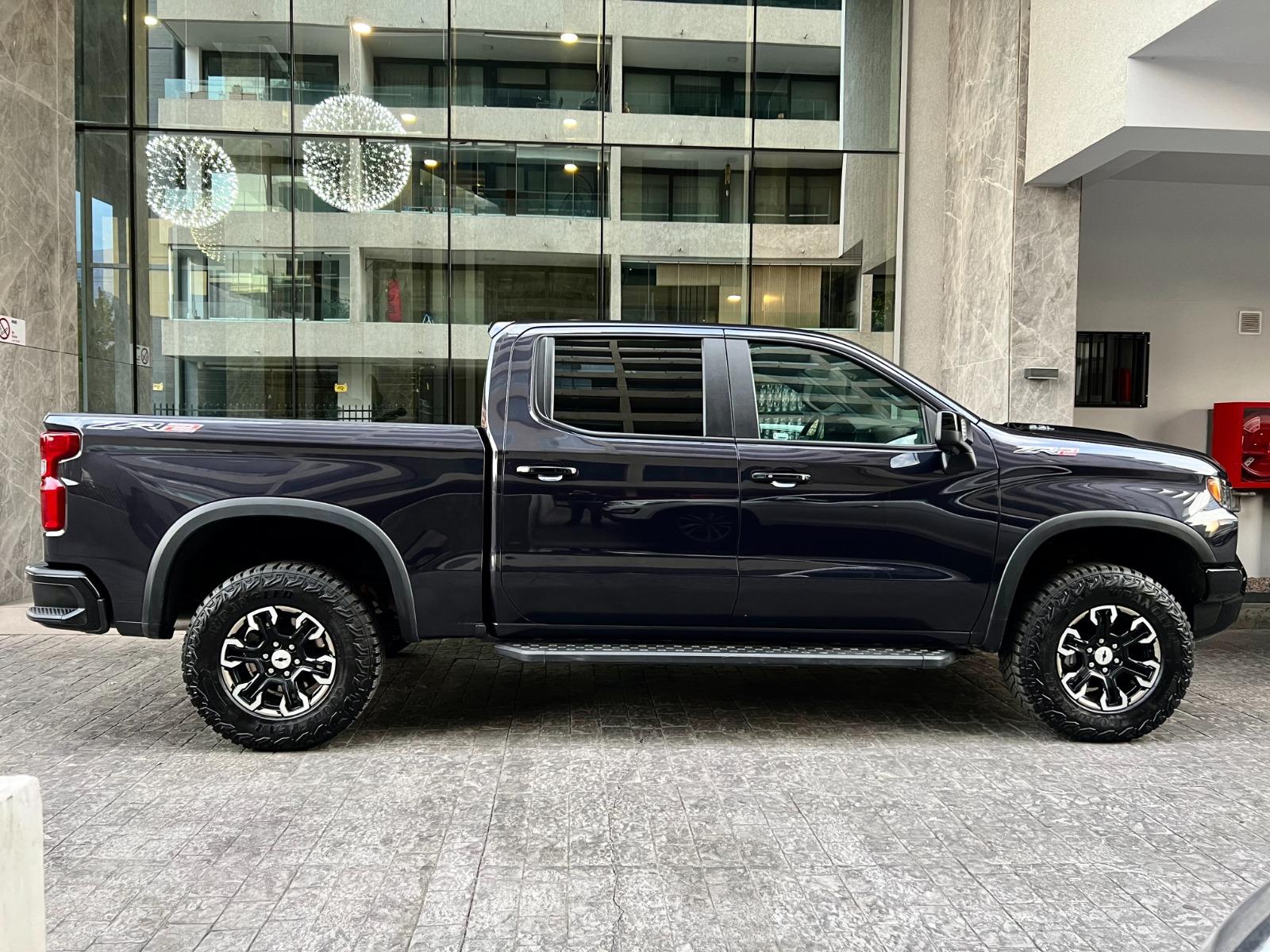 CHEVROLET SILVERADO ZR2 6.2 2024 GARANTÍA DE F (228109) - MELCAR