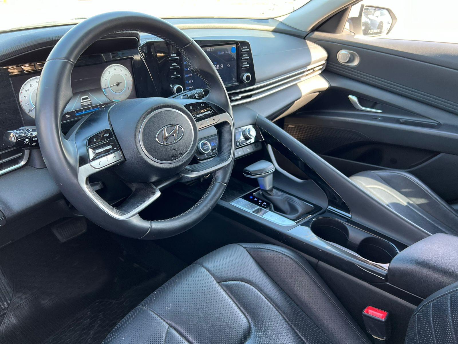 HYUNDAI ELANTRA CN7 2022 2.000 CC (232523) - FullMotor - Automoviles Seminuevos - Autos Usados