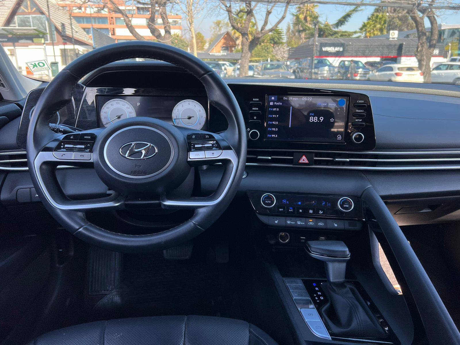 HYUNDAI ELANTRA CN7 2022 2.000 CC (232523) - VitaClass